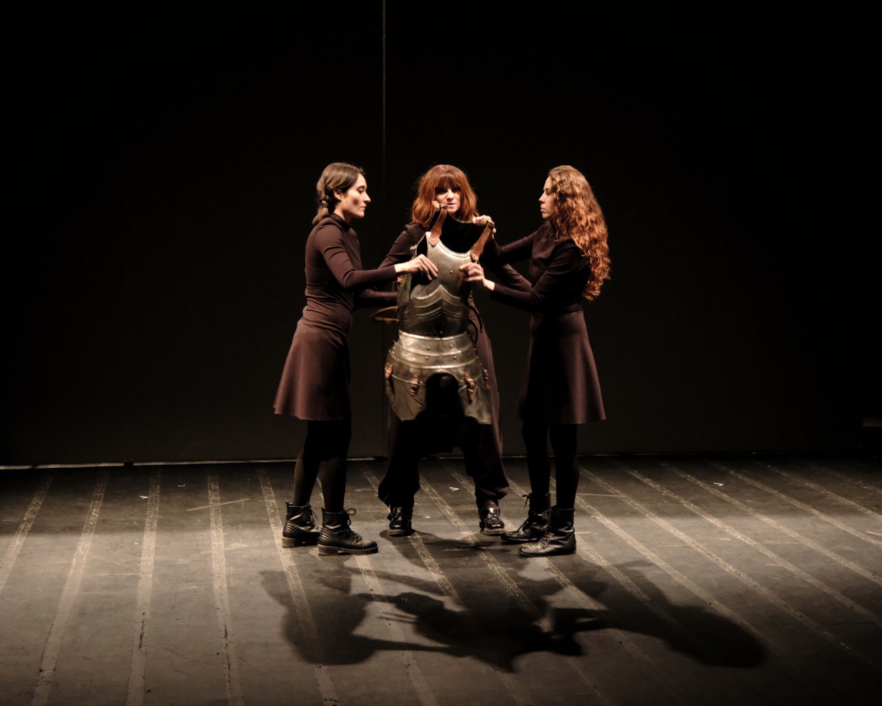 ¡Hay Teatro!... María Aura Presenta Un Monólogo Con Puro Girl Power ...